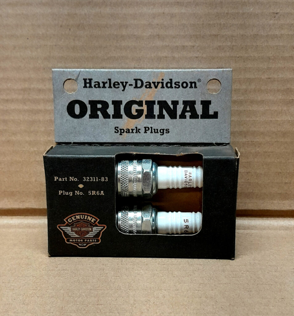 NOS ORIGINAL HARLEY SPARK PLUGS #32311-83 – SHOVELHEAD – The Flying ...
