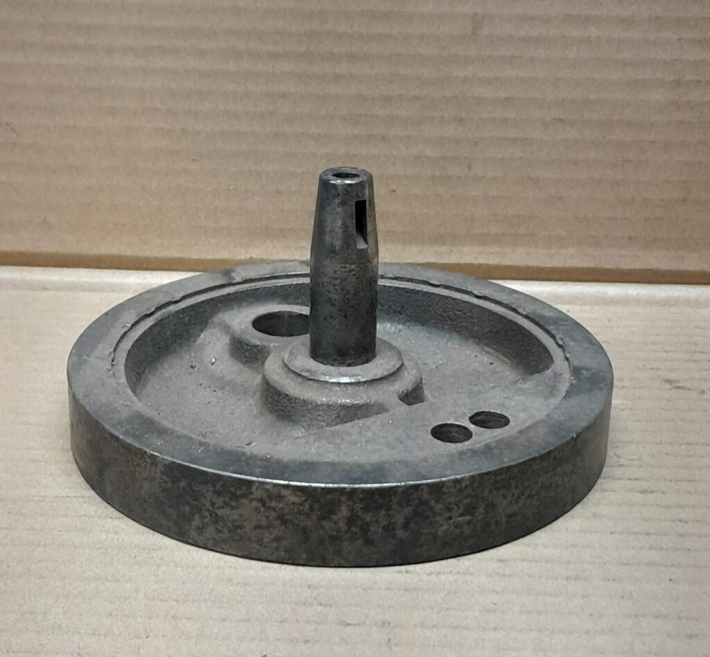 ORIGINAL HARLEY HUMMER FLYWHEEL HALF – KNUCKLEHEAD – The Flying Dutchgirl